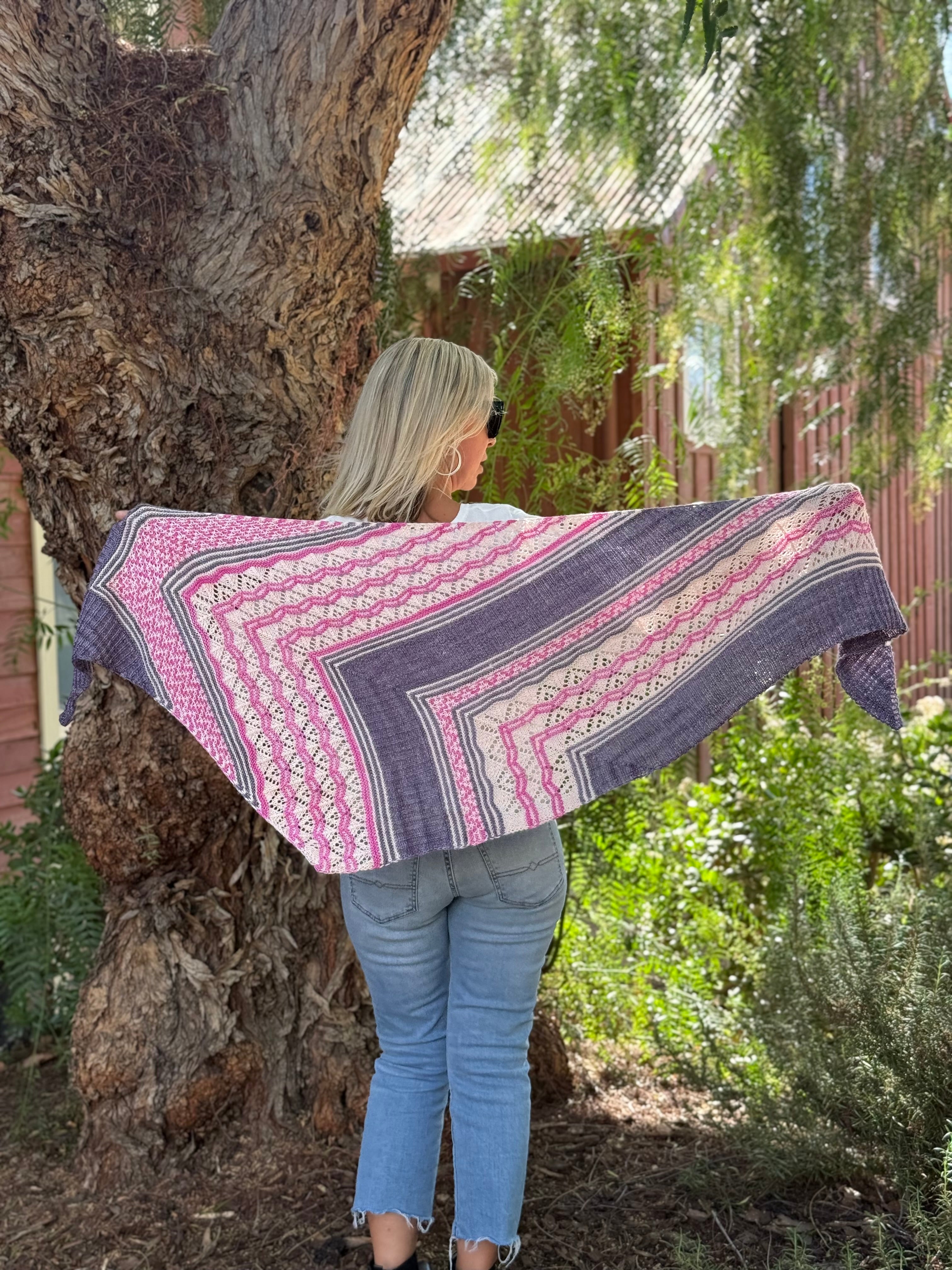 Grand Ole Purl Shawl Kit – The Traveling Yarn Yogi